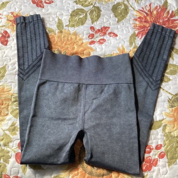 Freely | Pants & Jumpsuits | Freely Gym Clothes Set | Poshmark